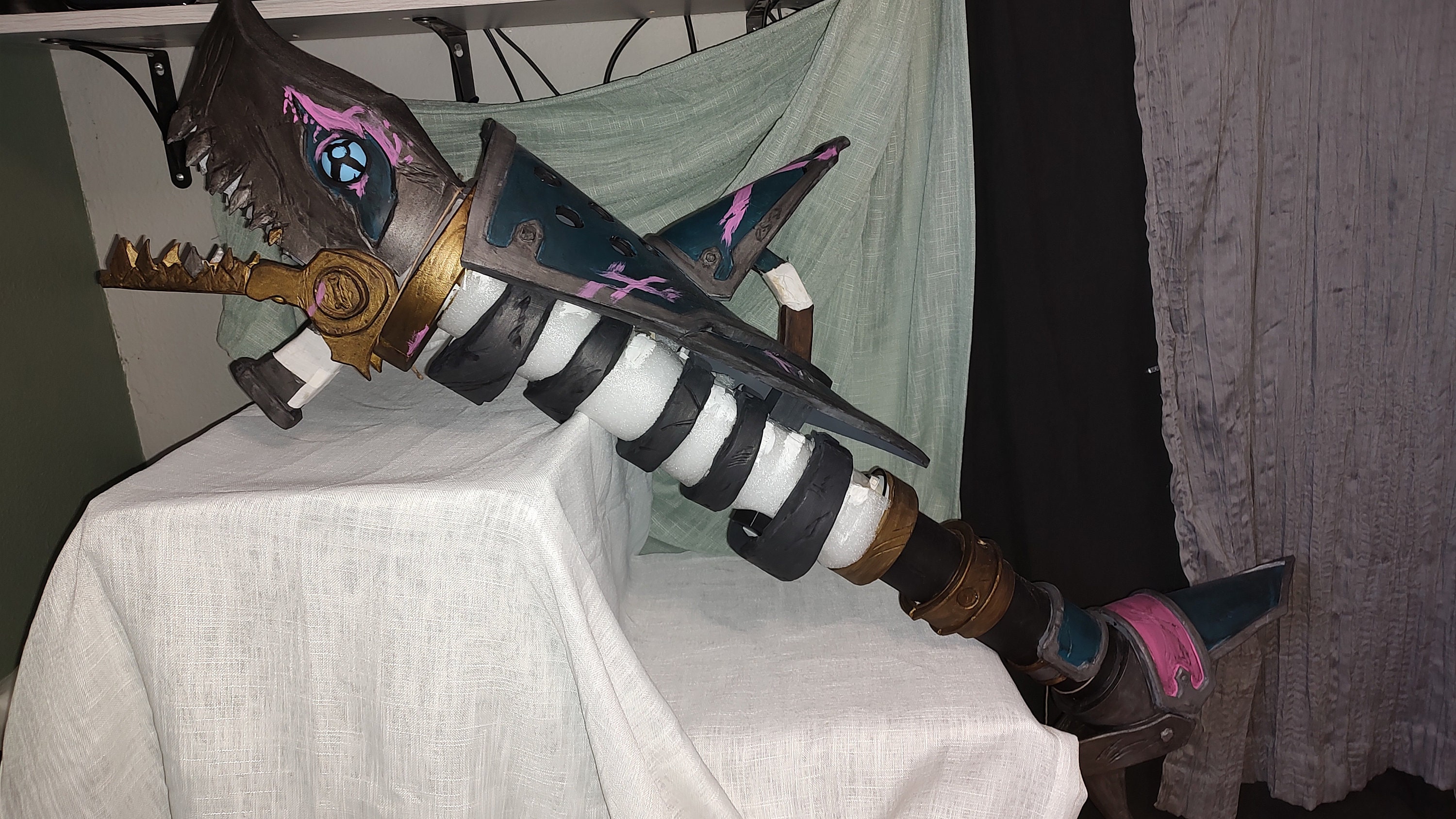 Fishbones Prop - Etsy