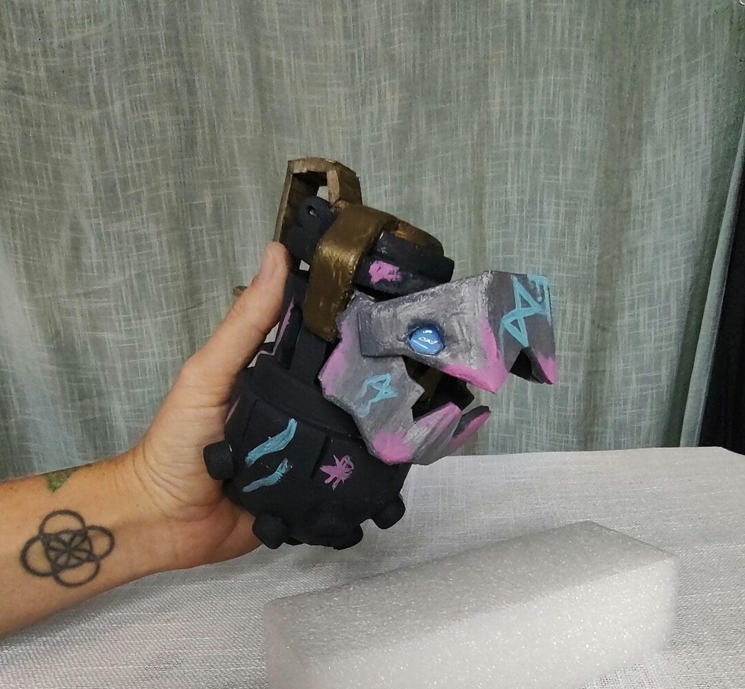 Jinx "chomper" Grenade - Etsy