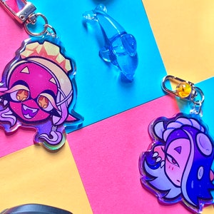 Splatoon 3 Shiver & Frye (2.5" Rainbow Acrylic Charm, Glitter Epoxy) - Etsy