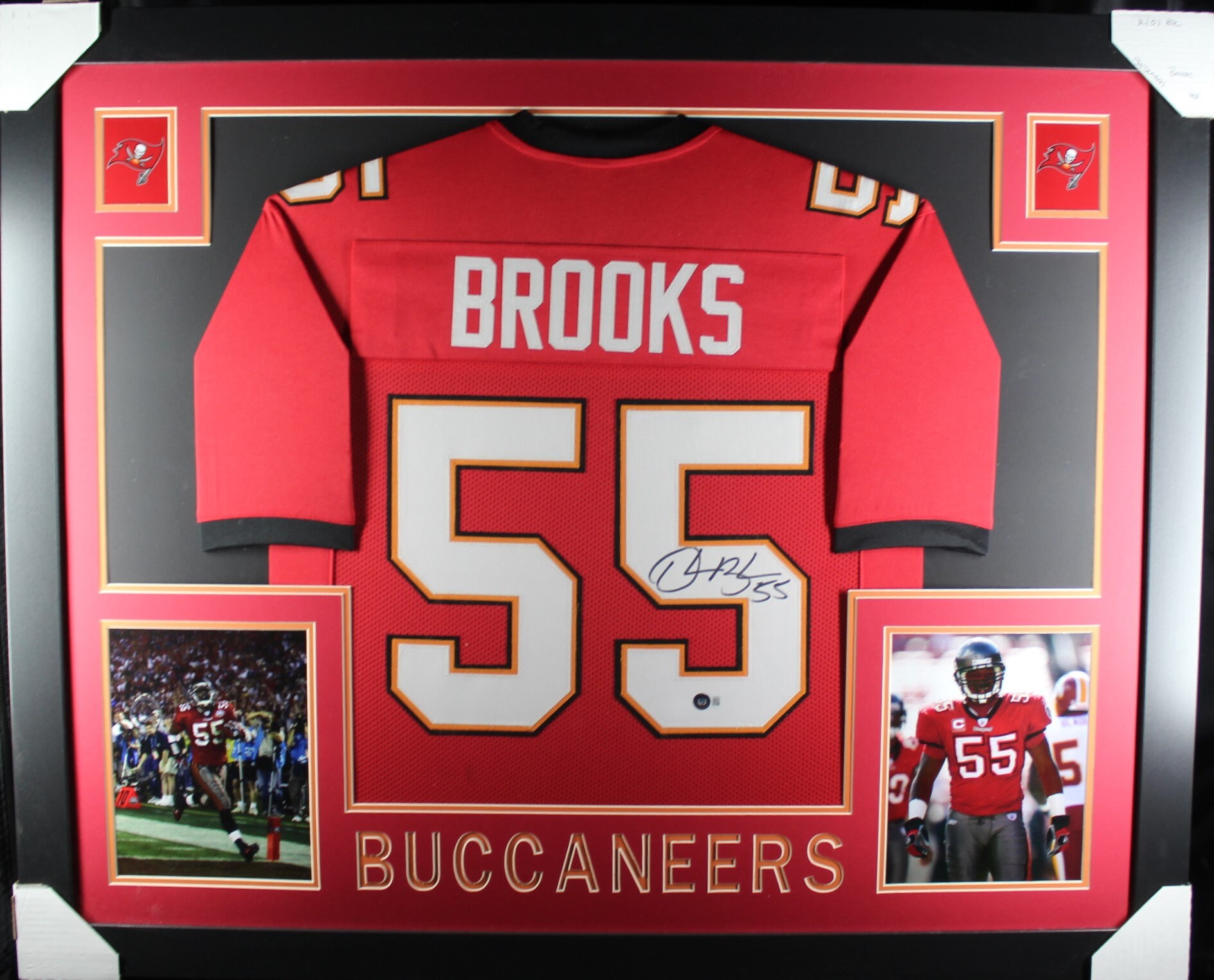 Derrick Brooks buccaneers Red Skyline Signed Autographed Framed Jersey ...