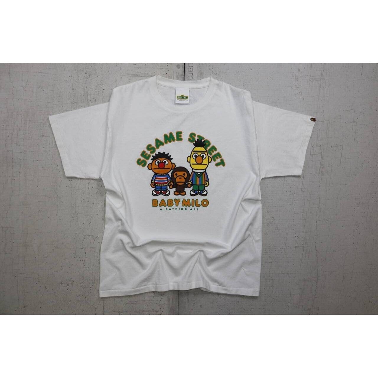 VTG BAPE Baby Milo Sesame Street Ernie and Bert Shirt White A Bathing ...