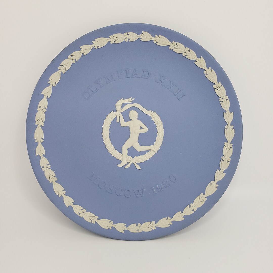 Wedgwood Olympiad XX11 Moscow 1980 Commemorative Plate - Etsy