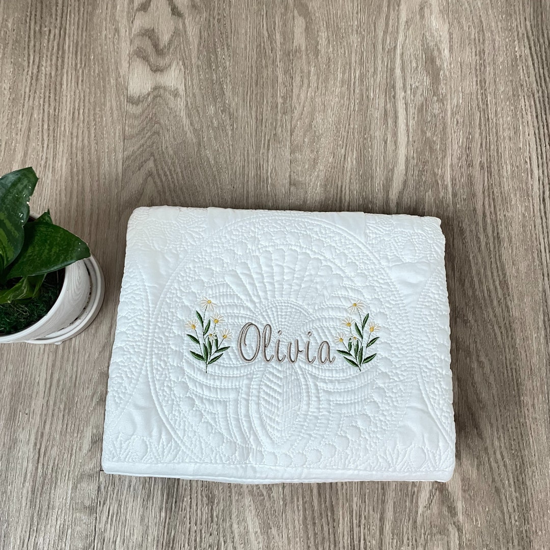 Personalized Baby Blanket for Baby Girl, Monogrammed Daisy Blanket ...