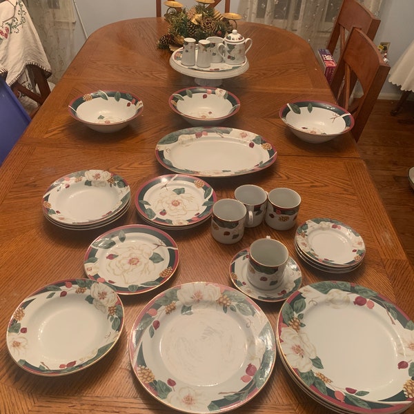 Magnolia Fine China - Etsy