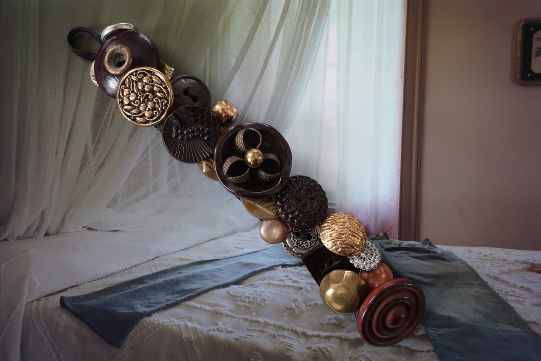 Brown Vintage Button Bracelet #4 - Etsy