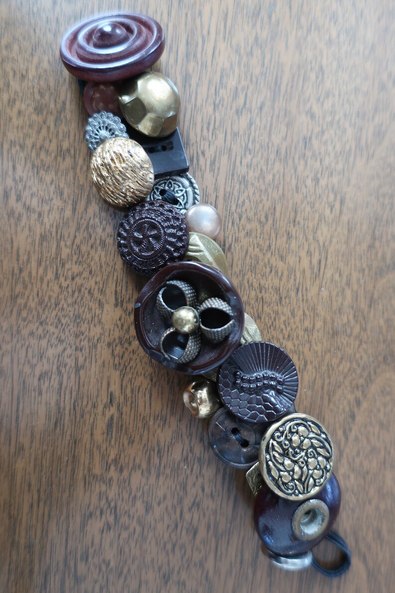 Brown Vintage Button Bracelet 4 - Etsy