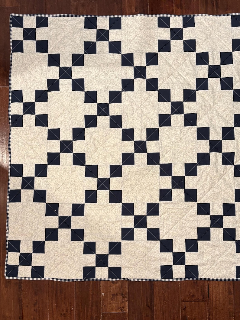 Irish Chain Quilt - Etsy