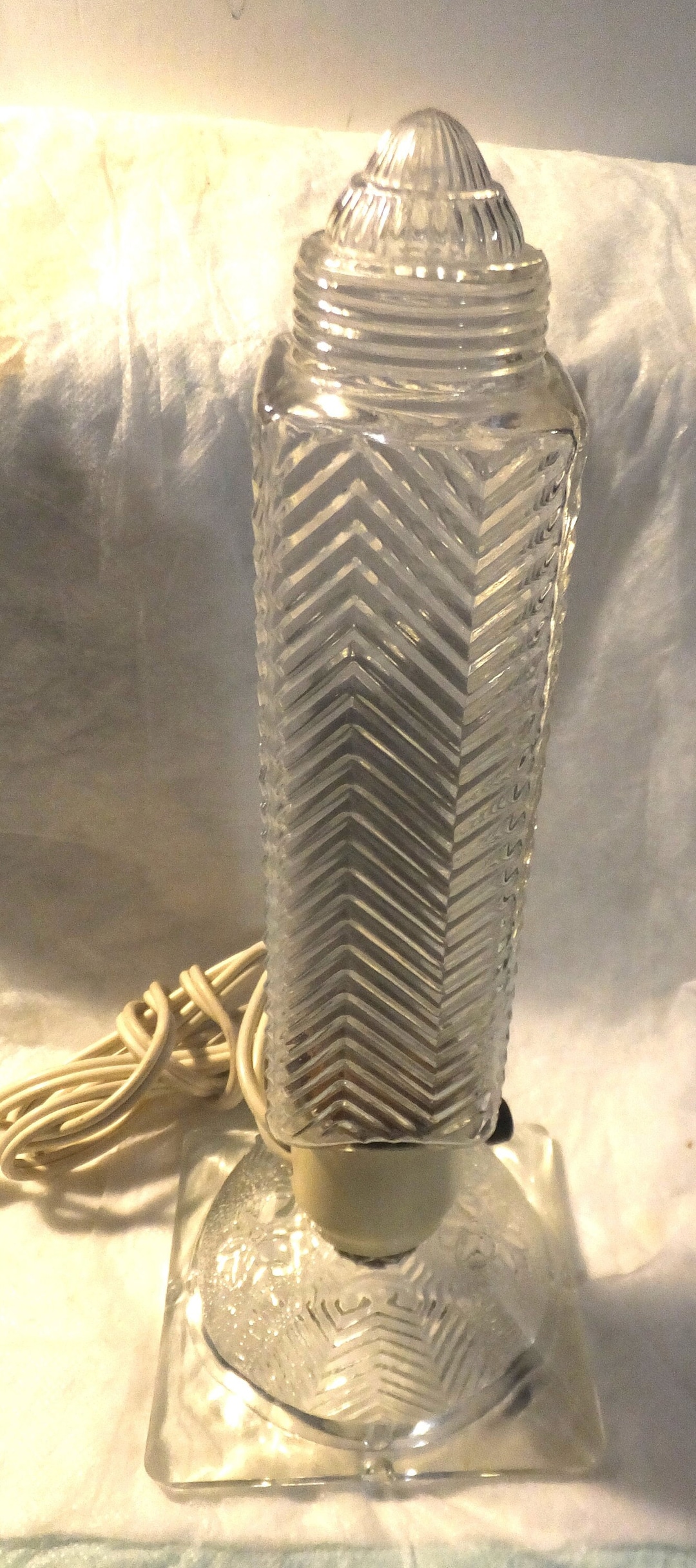 Vintage Art Deco Skyscraper Lamp - Etsy