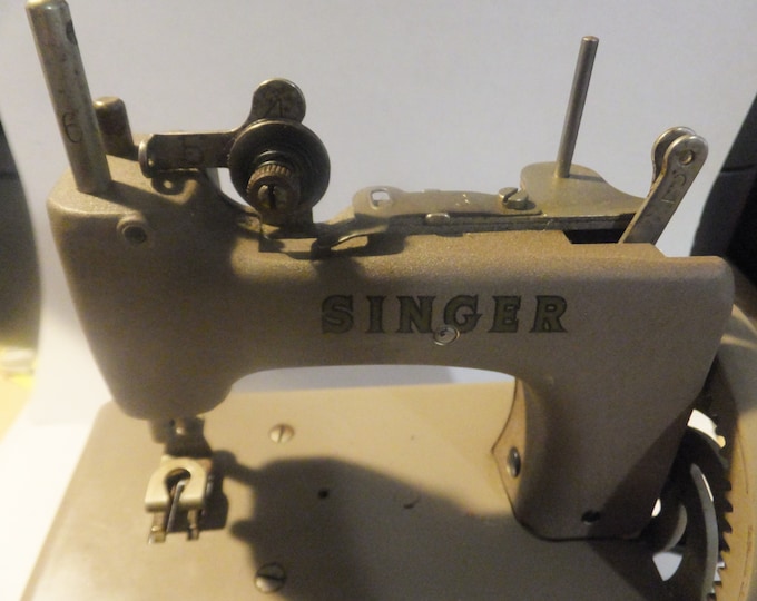 Vintage Singer Model 20 Toy Miniature Salesman Sample Sewing Machine - Etsy