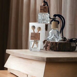 Hanging Car Diffuser | With Scent Refill Option | Minimalist Hanging ...