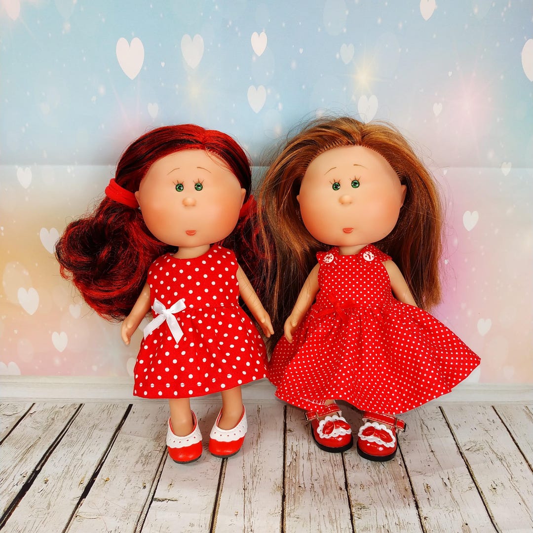 Mini Doll Mia 9'' Dressed Girl From Nines D'onil - Etsy