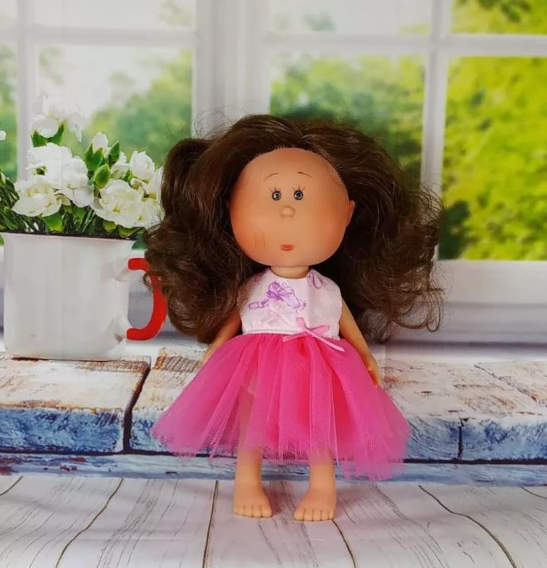 Mini Doll Mia 9'' Dressed Girl From Nines D'onil - Etsy