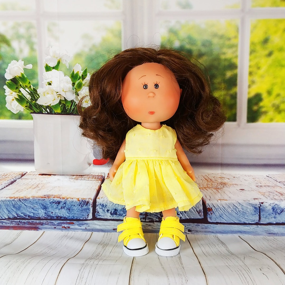 Mini Doll Mia 9'' From Nines D'onil Dressed Girl - Etsy