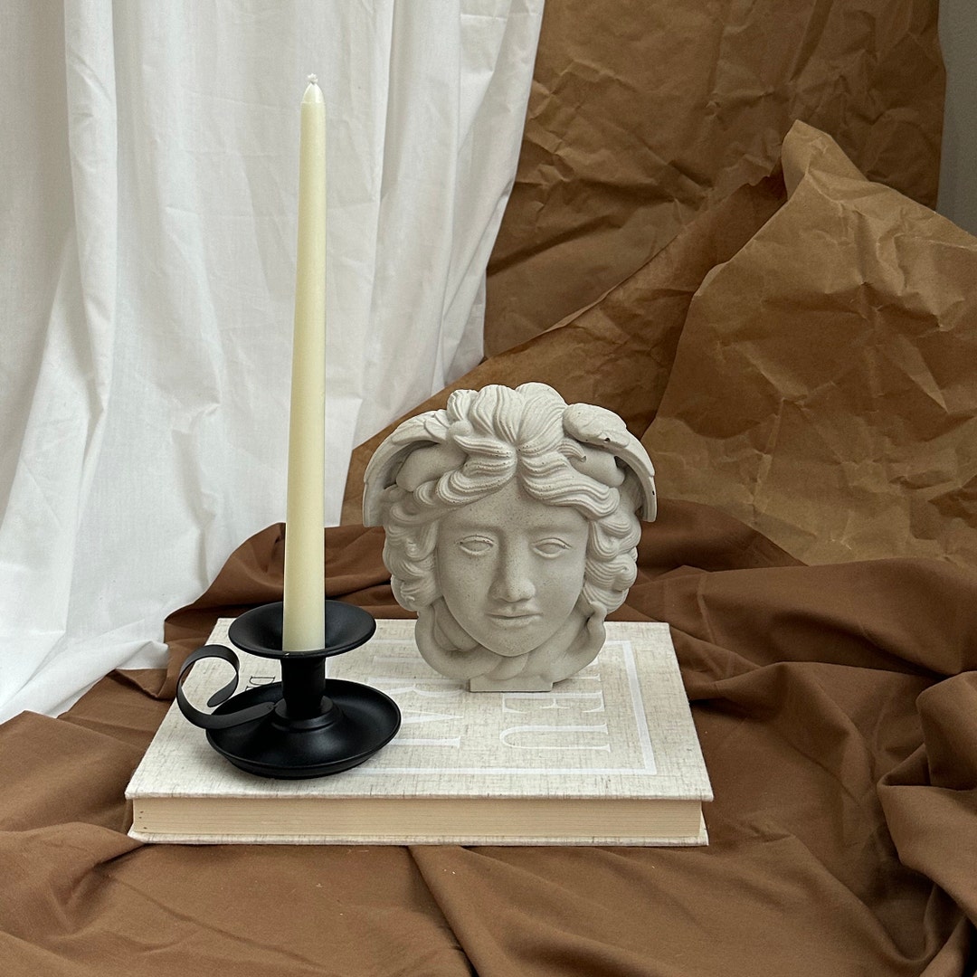Concrete Medusa Statue - Handcrafted Mythological Decor Piece , Medusa ...