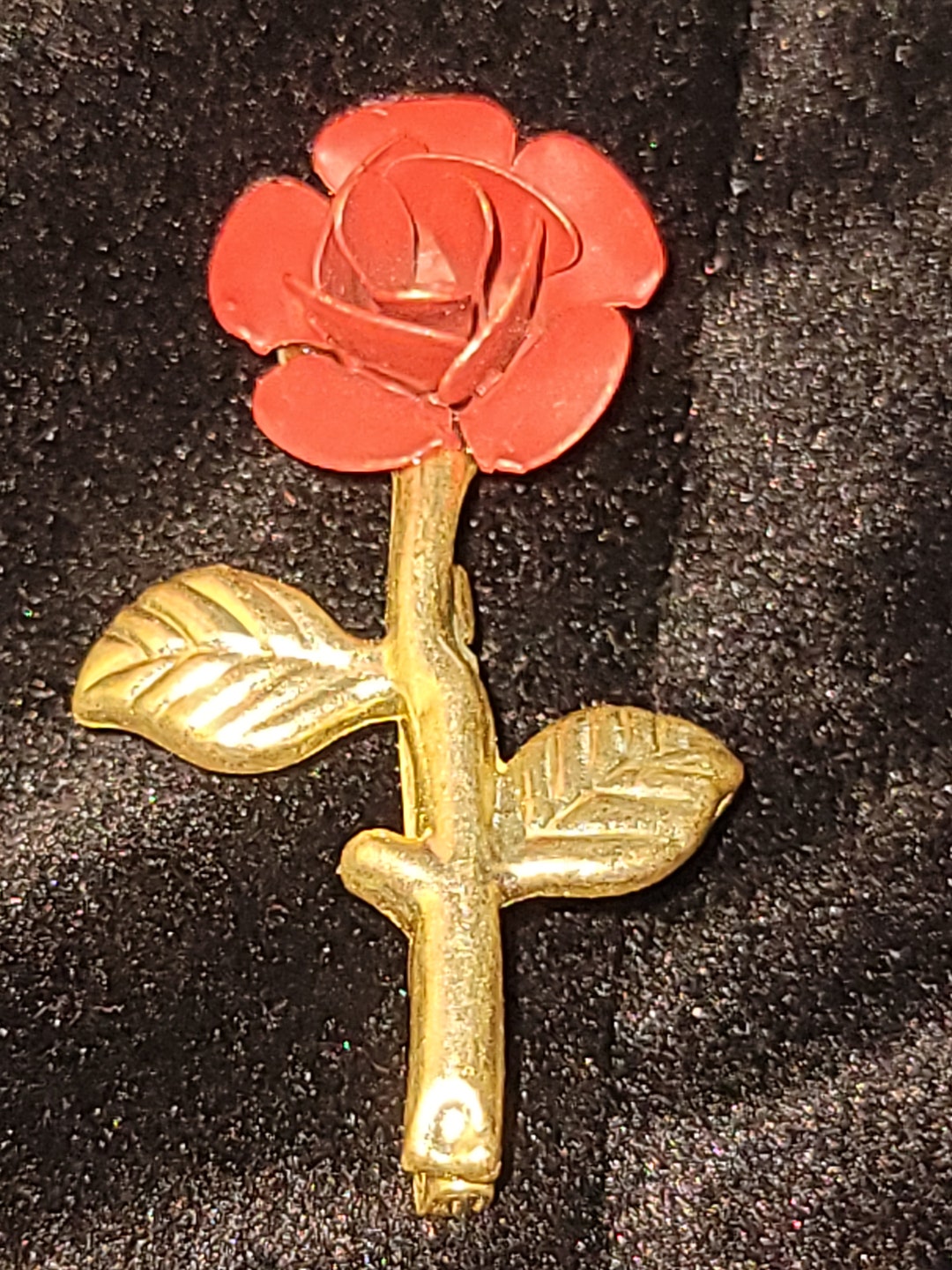 1.5 Gold Tone Red Rose Pin Brooch, Art, Collectible, Gift, Jewelry ...