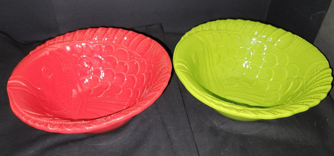 2 Collection by Home Essentials Dimensional Fish Bowls Dish - Etsy