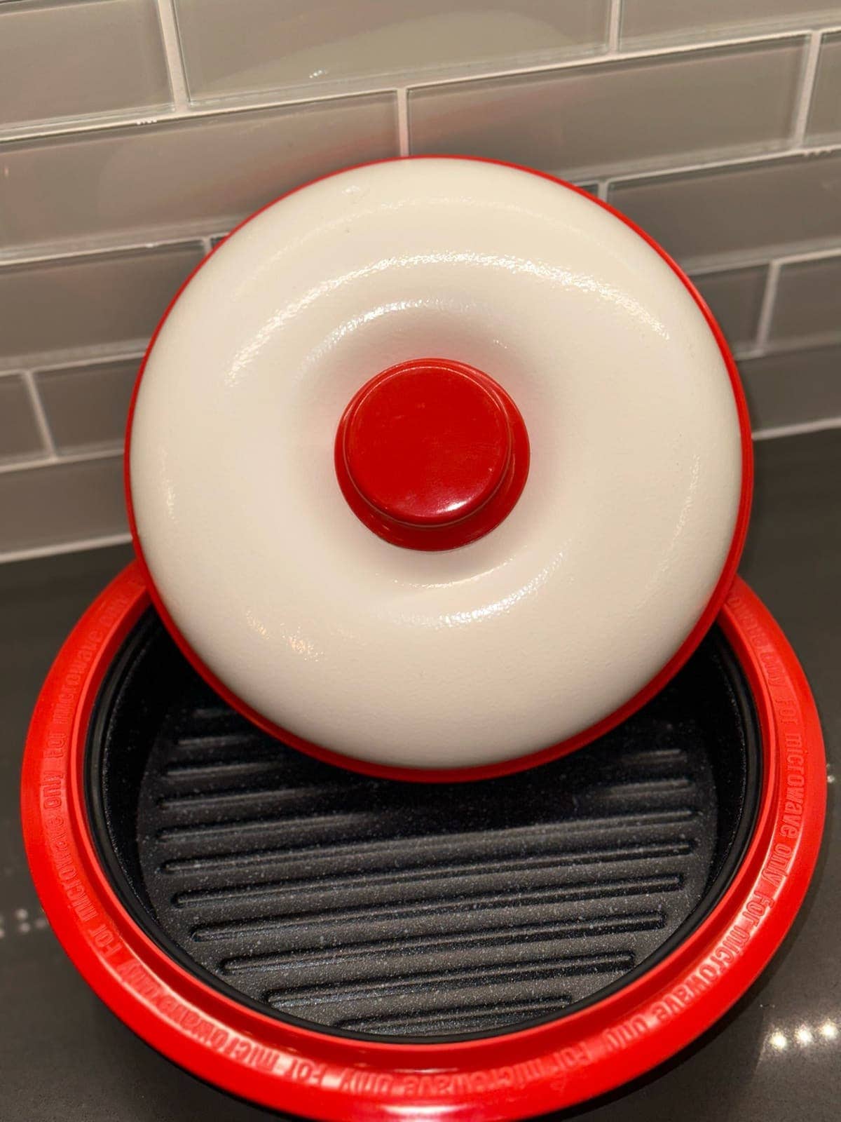 Rangemate Red Multi Cooker Microwave Silicone Grill Steam Plate ...