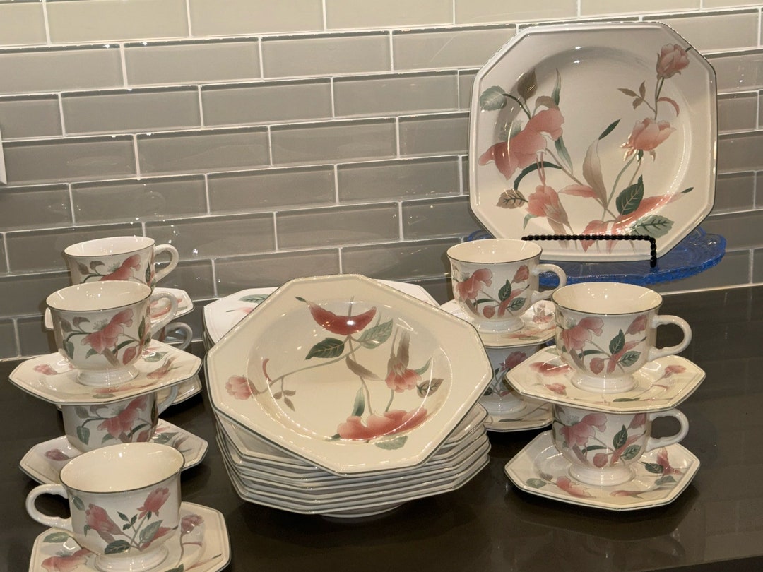 Vintage 30 Piece Mikasa Japan Continental “silk Flowers” Dinnerware Set ...