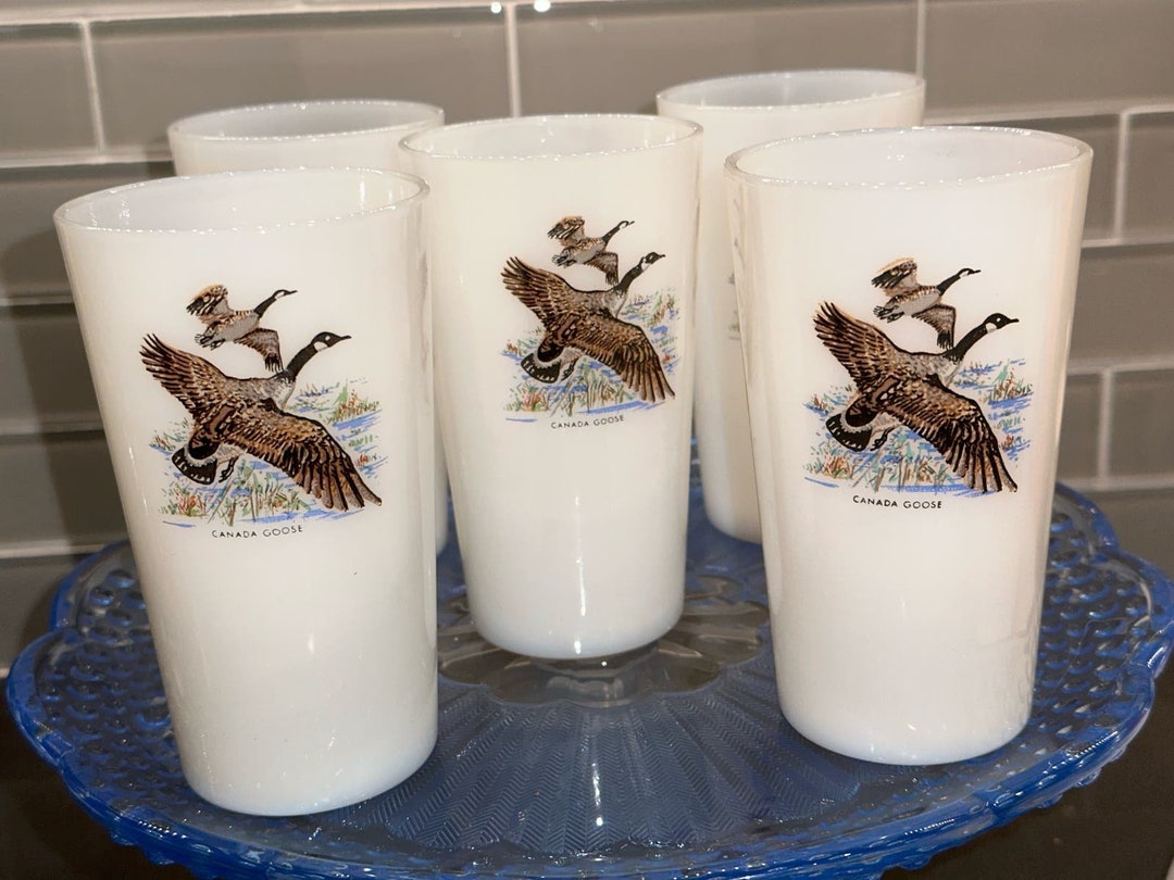 Set of 5 Anchor Hocking, Fire King “game Birds” 5” Milk Glass Tumblers ...