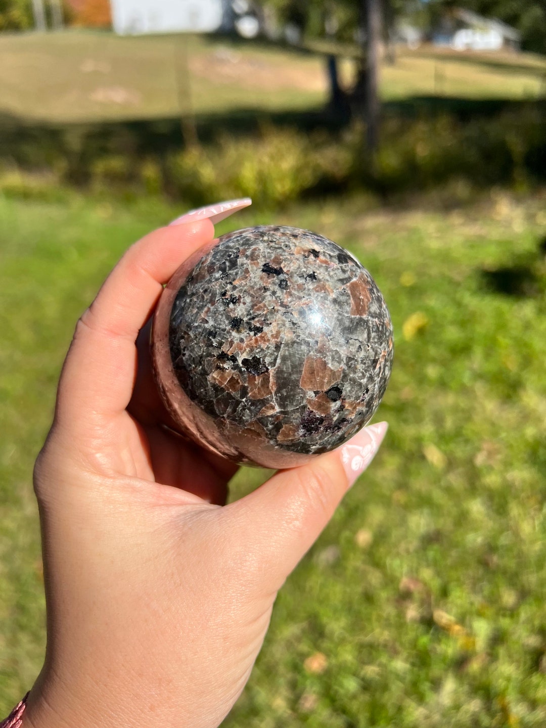 UV Reactive Yooperlite Sphere - Etsy