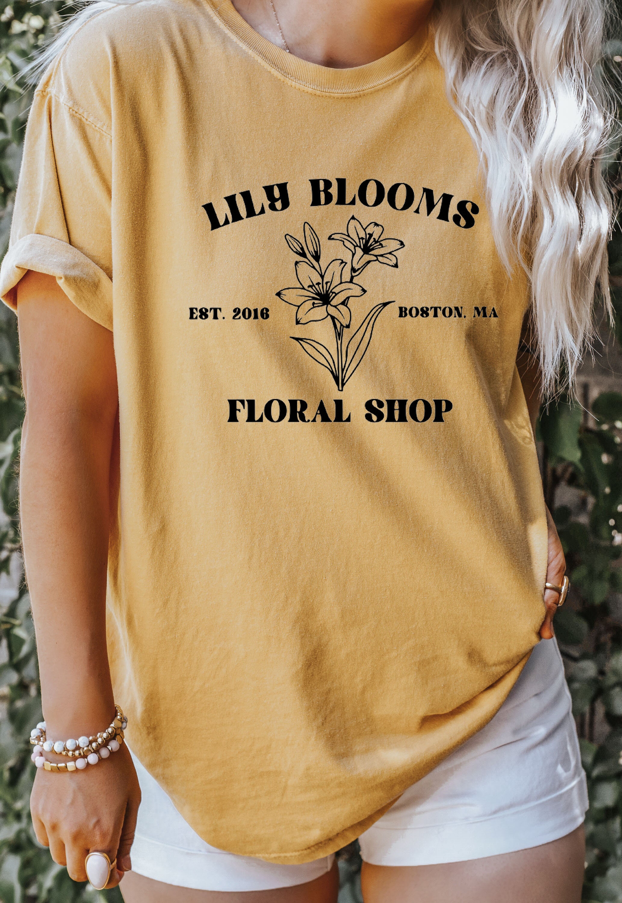 Lily Bloom's Floral Shop Shirt,it Ends With Us Shirt,colleen Hoover ...