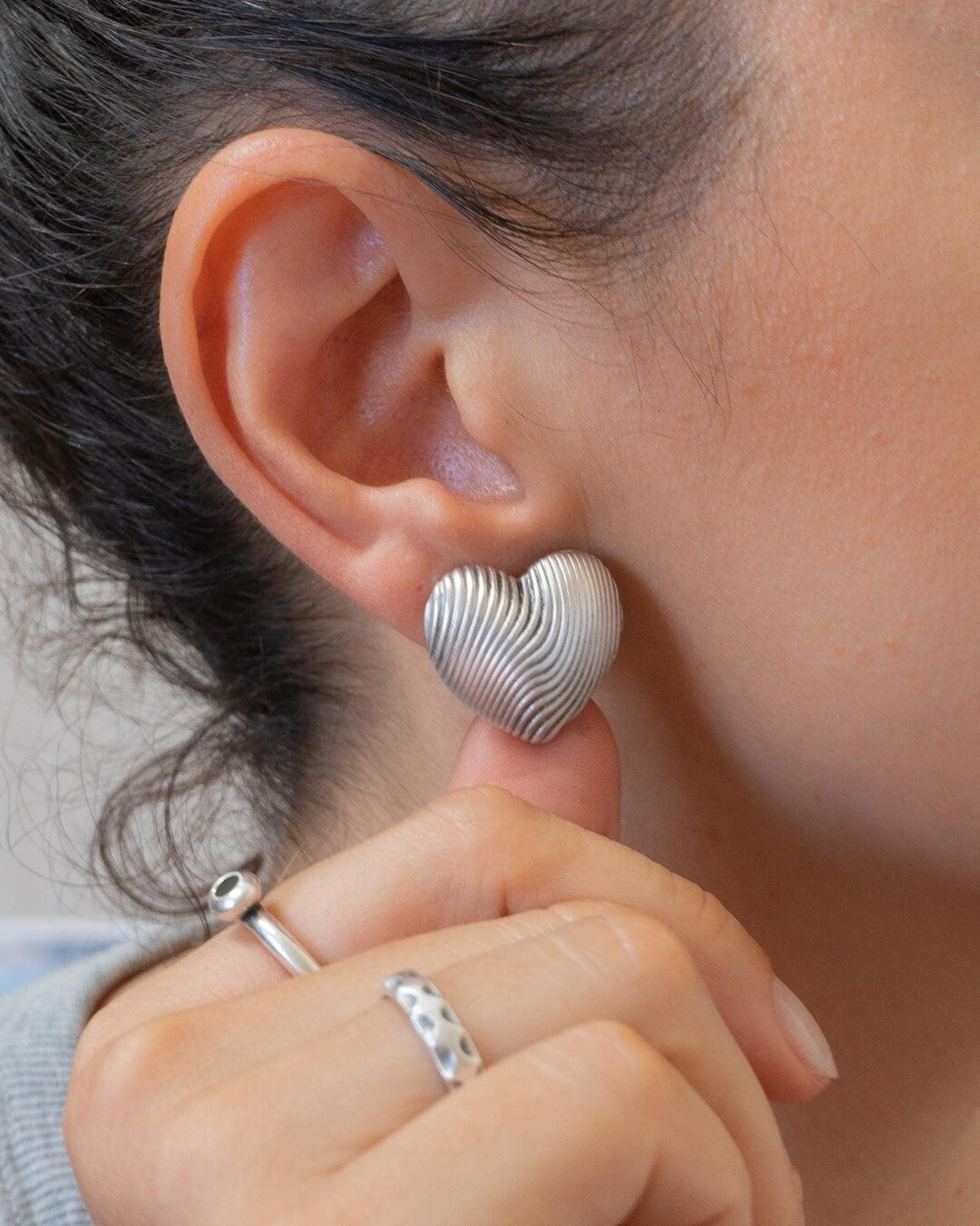 Medium Silver Heart Earrings, Round Hammered Hearts Stud Earrings ...
