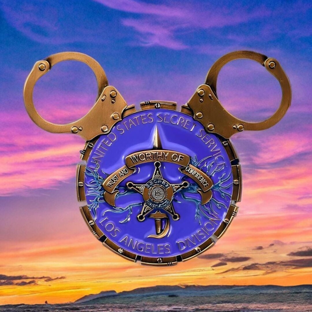 Walt Disney Mickey Ears Antique Gold Handcuff Challenge Coins U.S ...