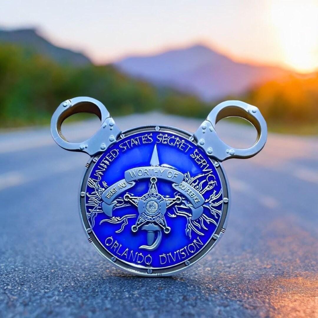 Walt Disneyworld Mickey Mouse Disney Ears Challenge Coin, U.S. Secret ...