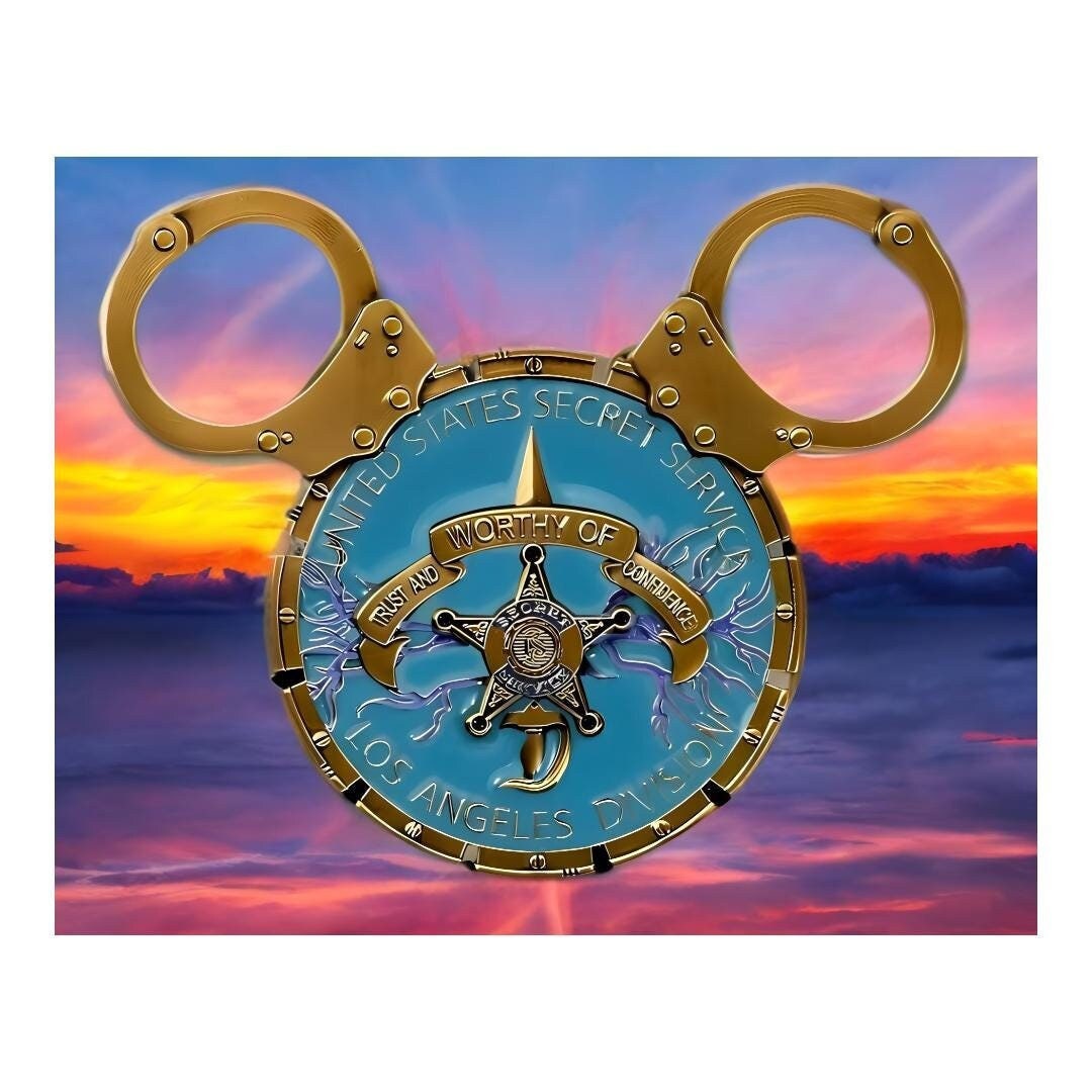 Walt Disney Mickey Ears Antique Gold Handcuff Challenge Coins U.S ...