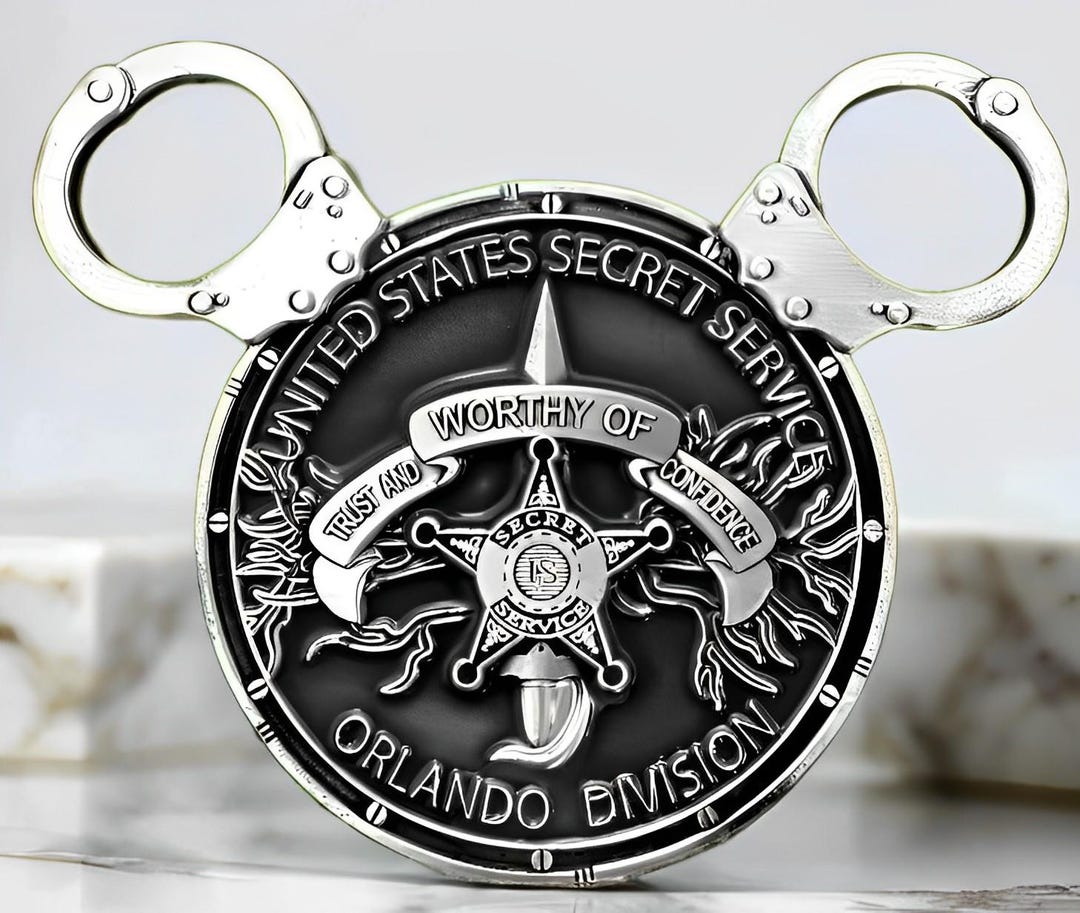 Walt Disneyworld Mickey Ears Handcuff Challenge Coins U.S. Secret ...
