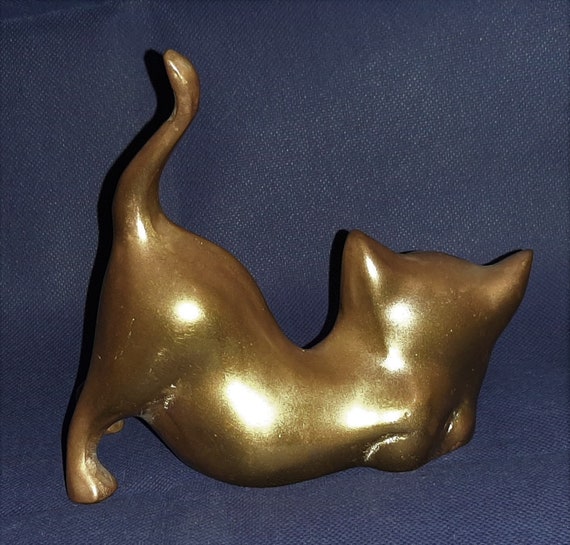 Solid bronze cat - Gem