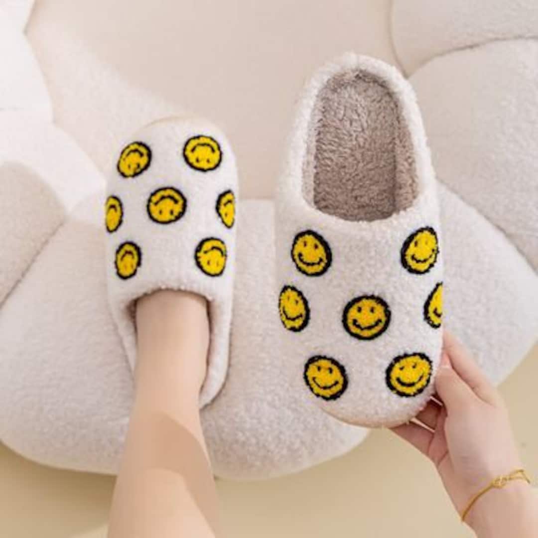 Melody Smiley Face Slippers Plush Comfort Joyful Lounging Cute Home ...
