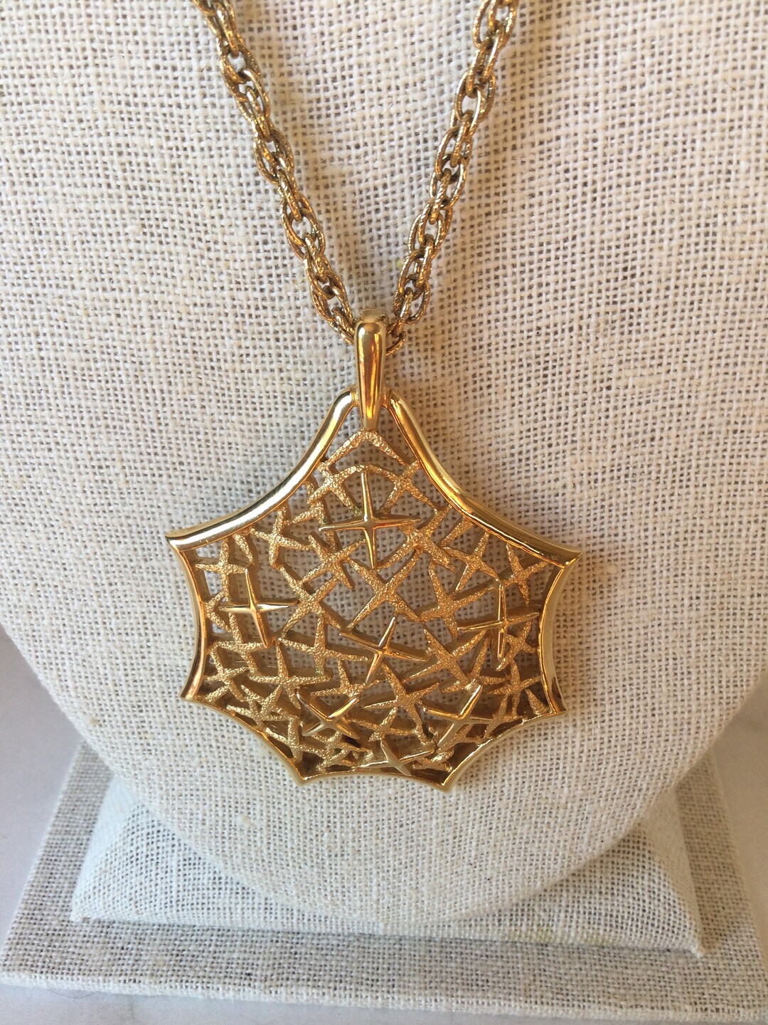 Vintage CROWN TRIFARI Pendant Necklace Textured and Shiny X Pattern - Etsy