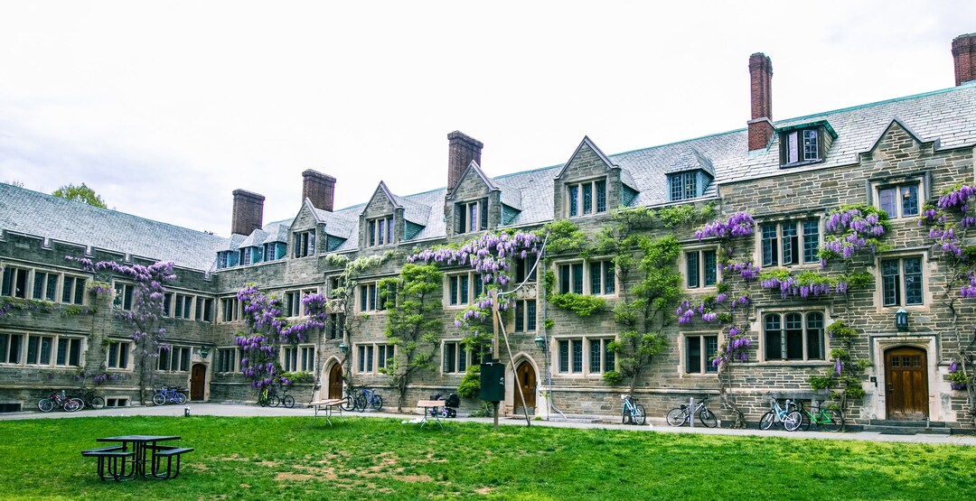 Joline Hall, Springtime, Princeton University, Ivy League, Dormatories ...