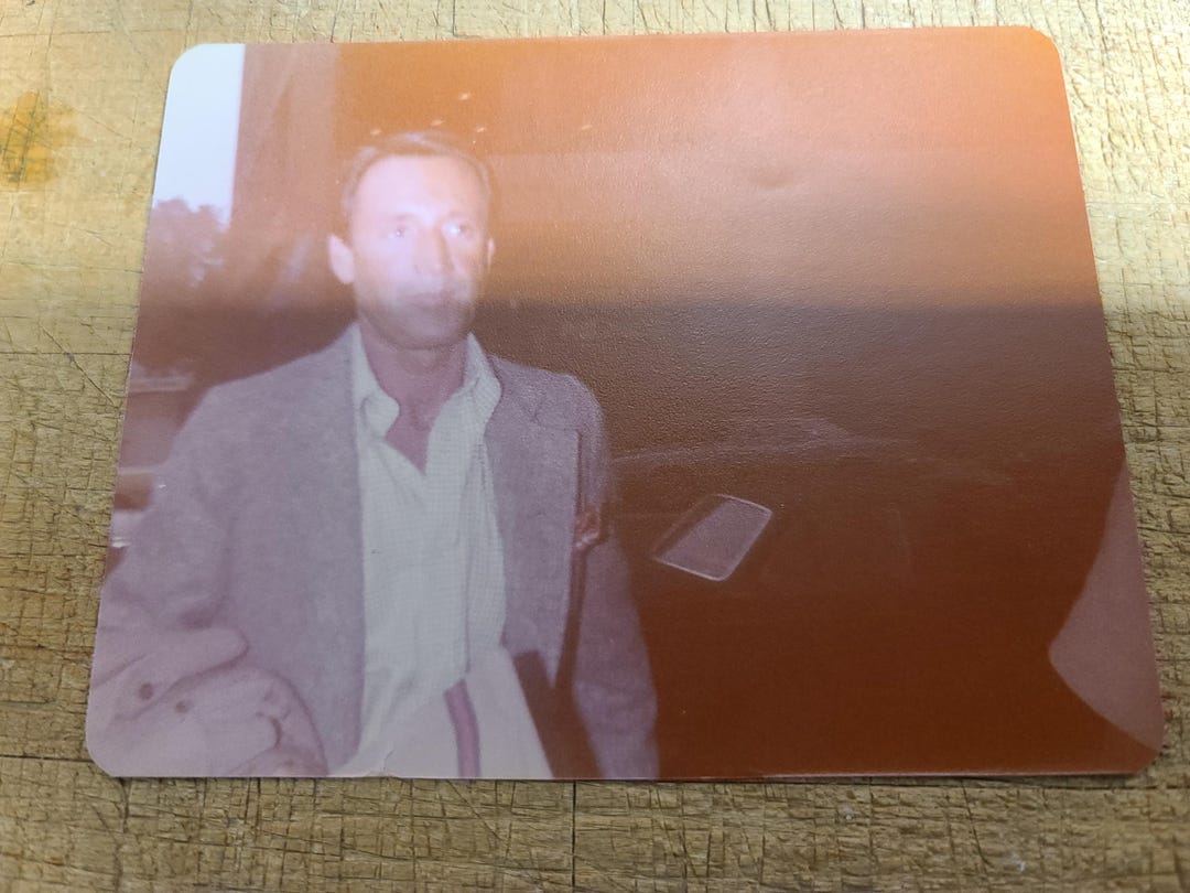 Vintage Original 1978 Actor Roy Scheider Jaws Color Photo Postcard 3 1/ ...