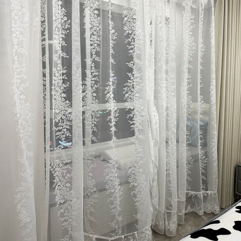 Elegant White Lace Embroidered Curtain With Three-sided Ruffle Design ...