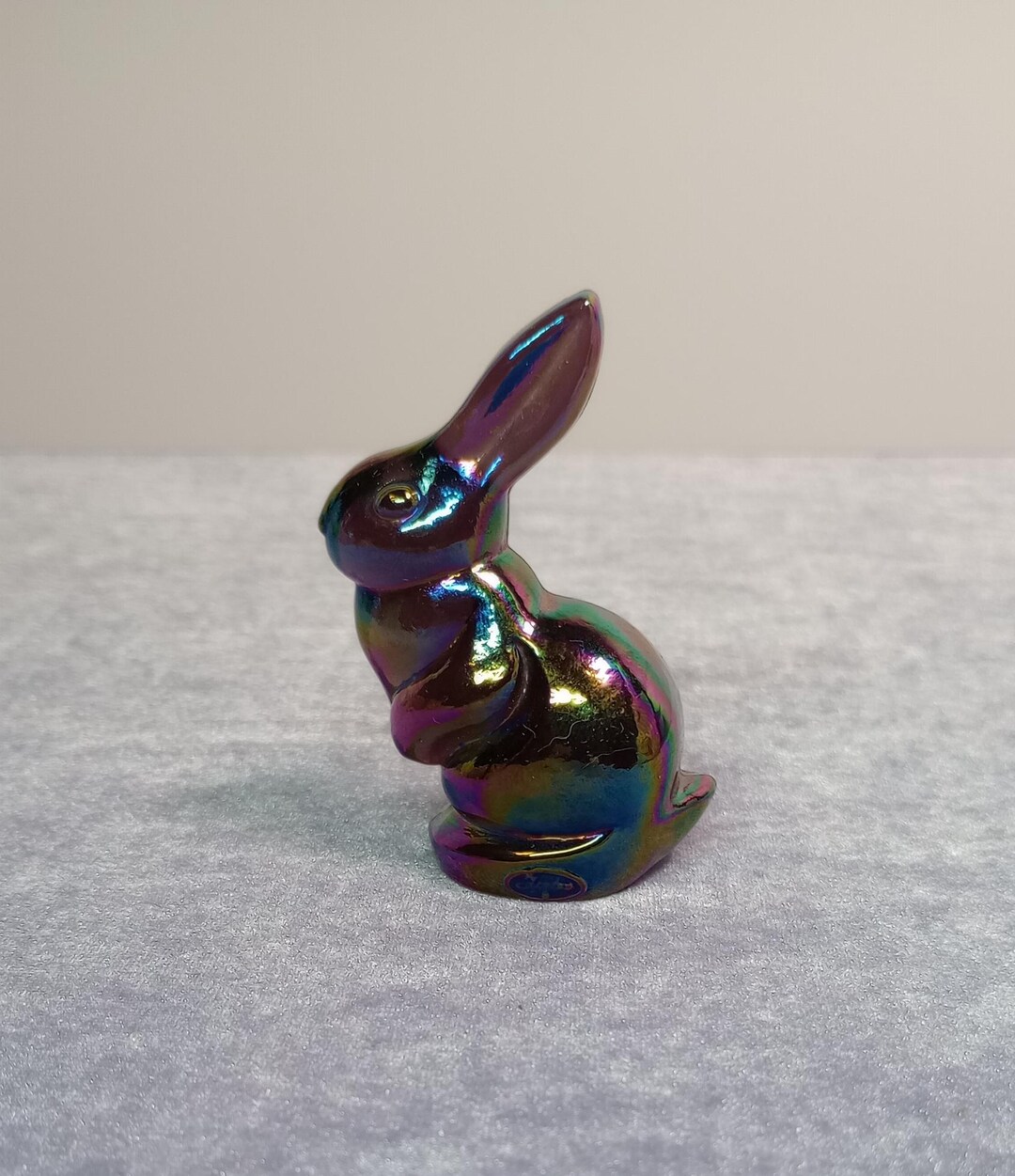 Fenton Carnival Glass Bunny Rabbit Figurine, Beautiful Iridescent ...