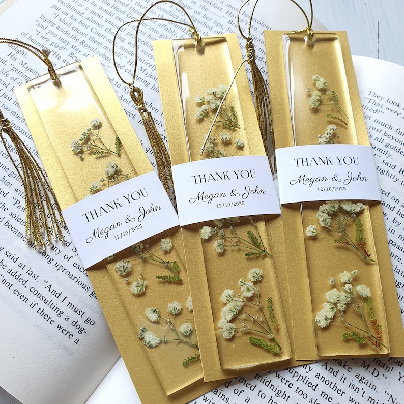 Wedding Favors. Baby's Breath Personalized Bookmark. Party - Etsy