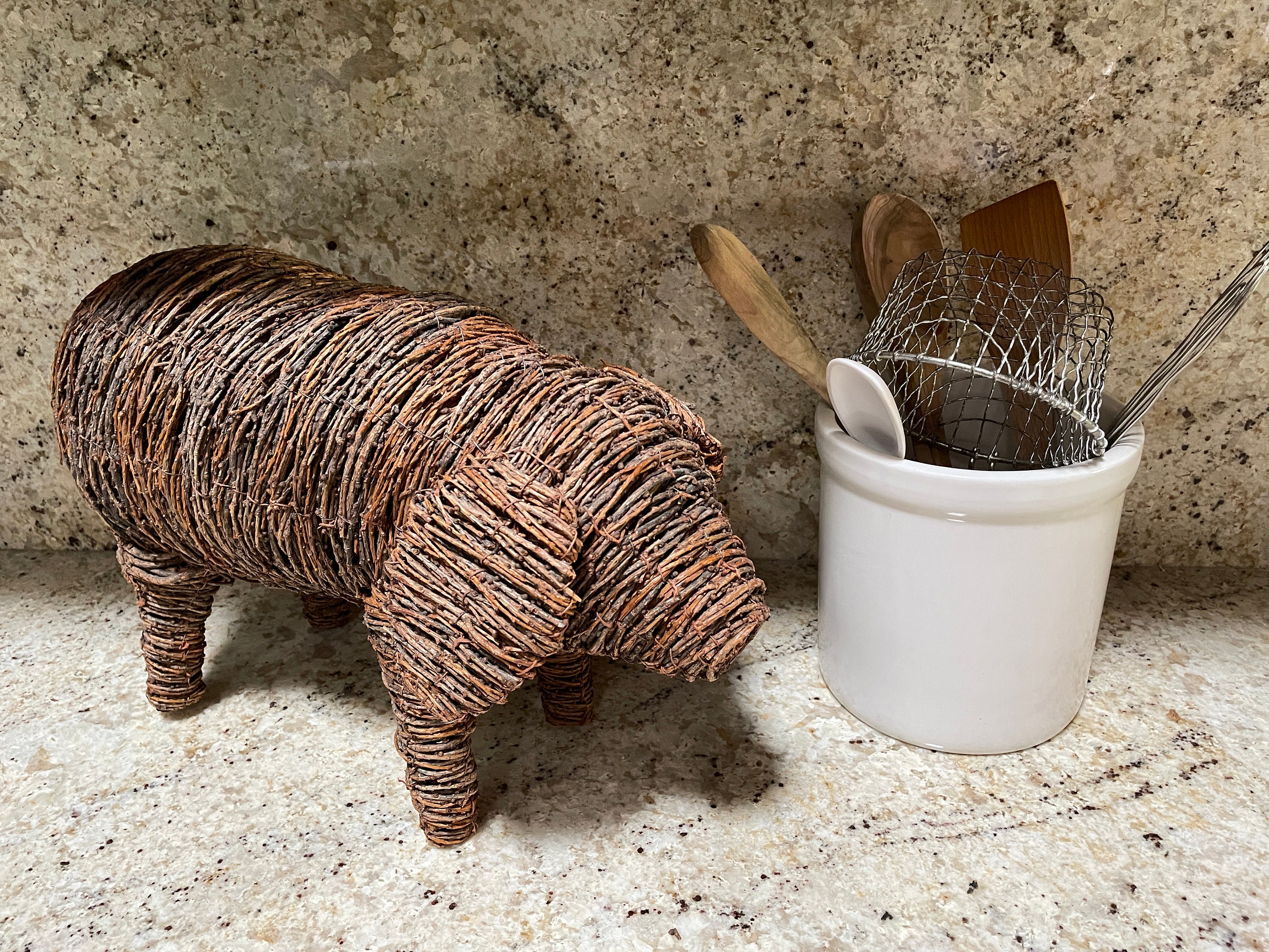 Country Pig Statue Reeds and Twig Animal Sculpture, Wire Frame Stick ...