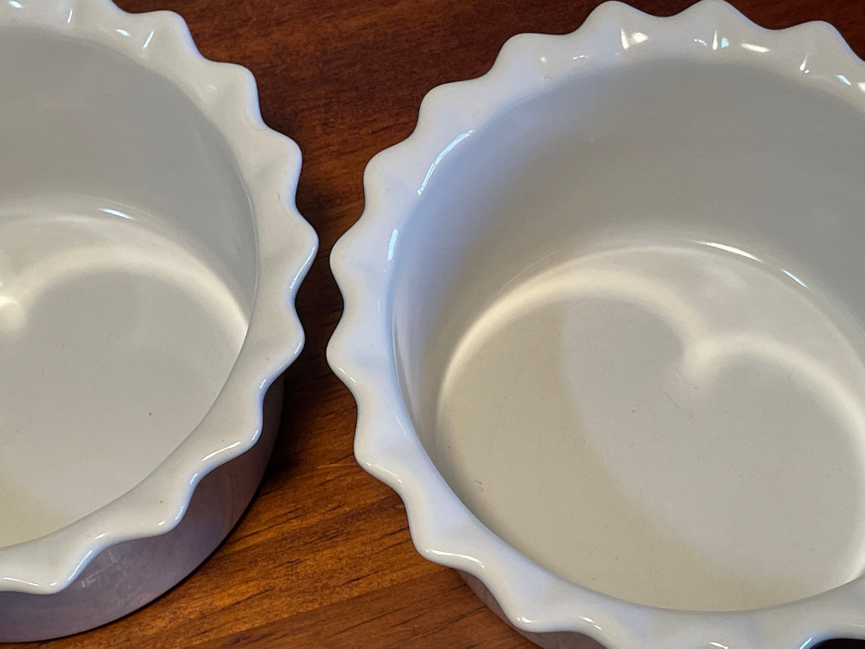 Chantal Scalloped Rim White Ramekins, Mini Soufflé Baking Dishes, Set ...