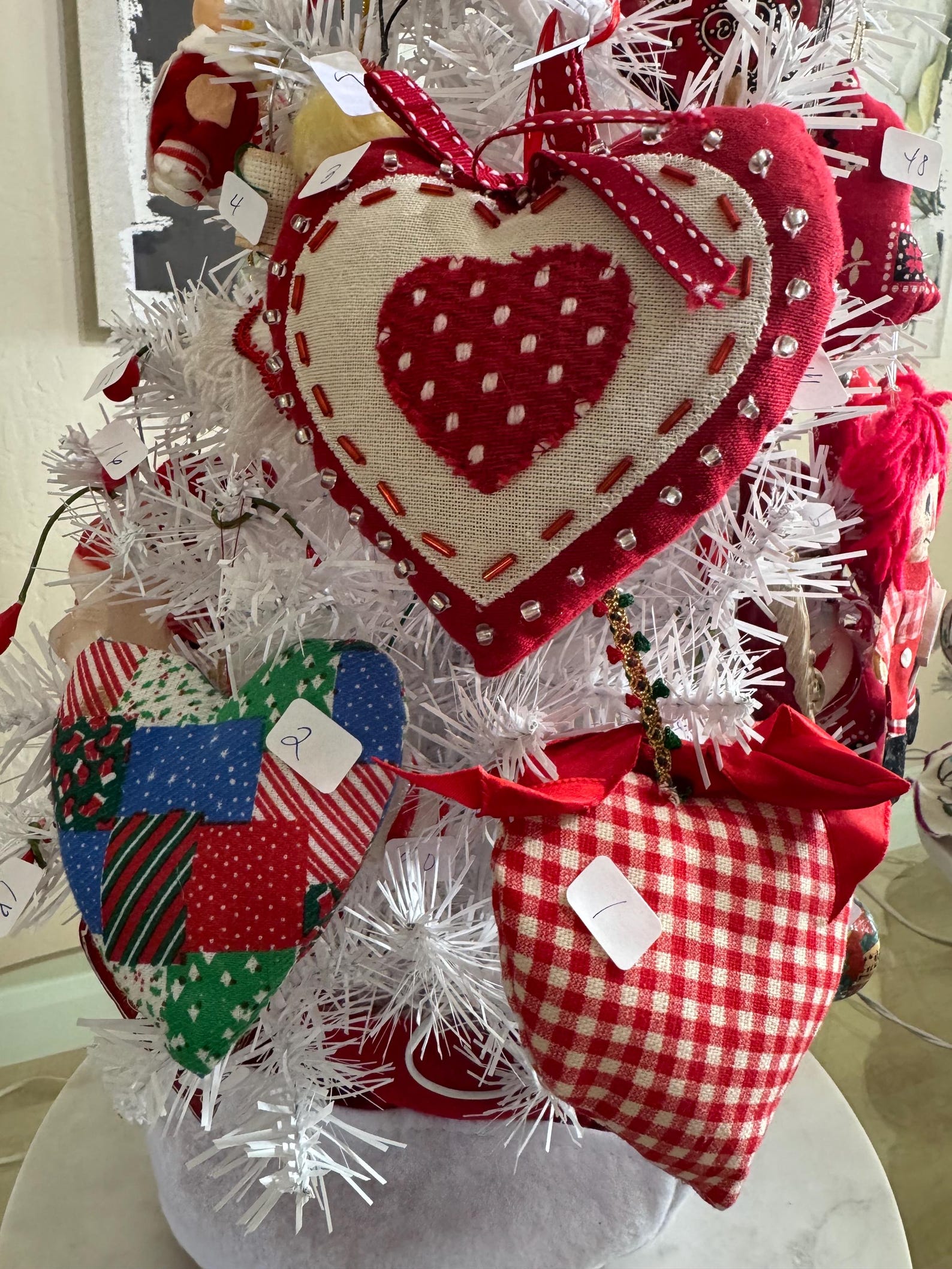 Christmas Tree Loaded With Ornaments Vintage Handmade Santa Red Theme ...