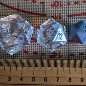 Hand Painted Van Gogh Polyhedral Dice for D&D and TTRPG - Etsy