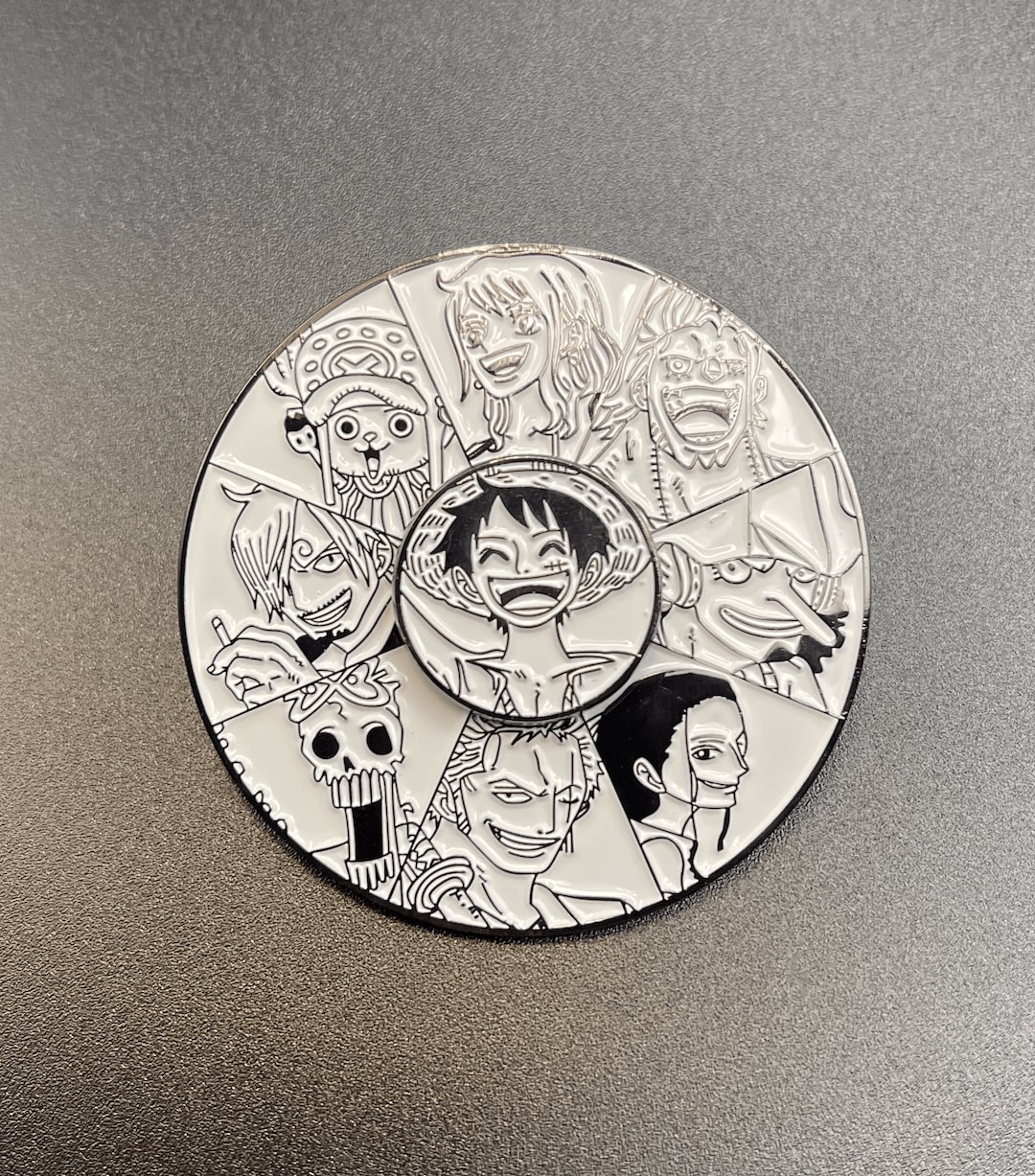 Strawhat Pirates Rotating Enamel Pin Anime Luffy Zoro Chopper Nami ...