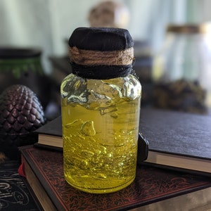 Frog Slime| Magic Potion Bottle| Apothecary Jar| Halloween Prop ...