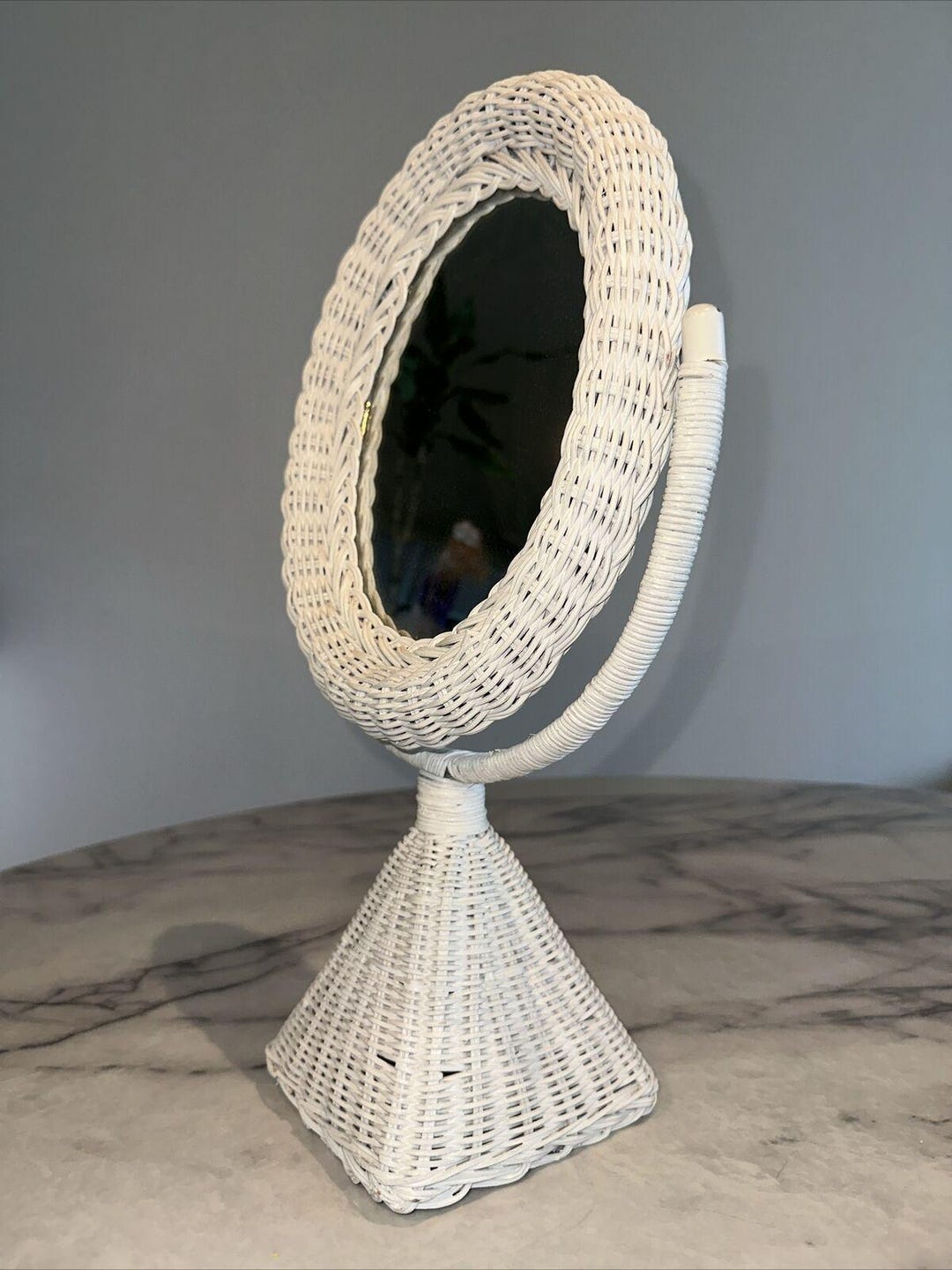 Vintage White Wicker Vanity Mirror Makeup Pedestal Tilting Shabby Chic ...