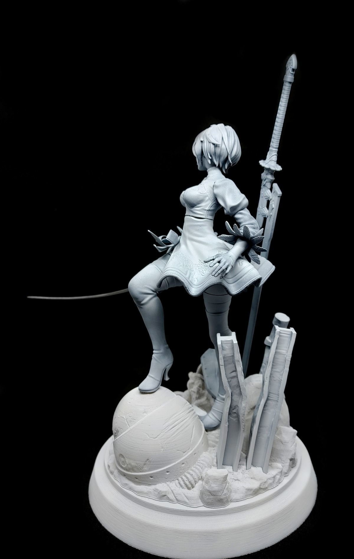 2B Nier Statue - Etsy