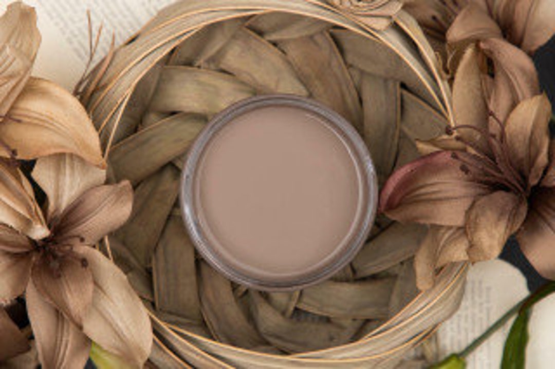 MUD PUDDLE Dixie Belle Chalk Paint All Colors Available Chalk Mineral ...
