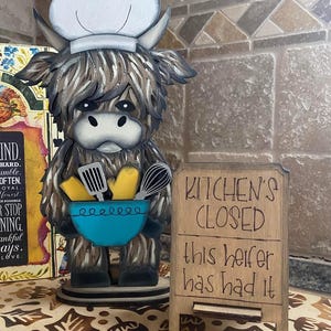Highland Cow CHEF Shelf Sitter With Easel Sign Farmhouse or Cabin Shelf ...