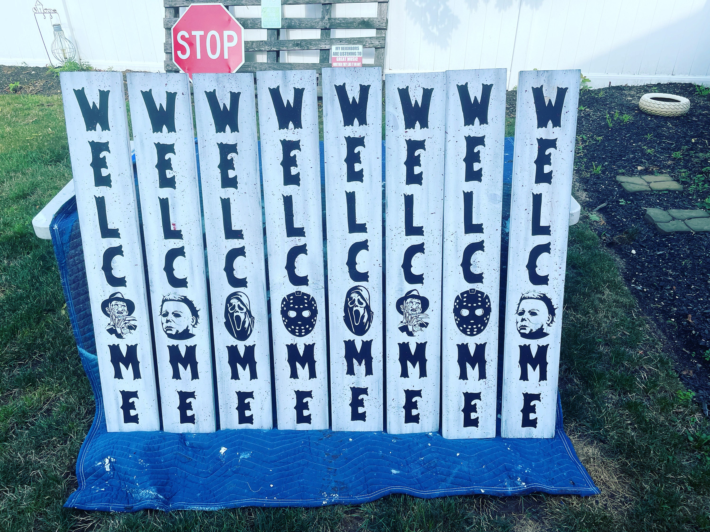 Blood Splatter Horror Welcome Signs - Etsy