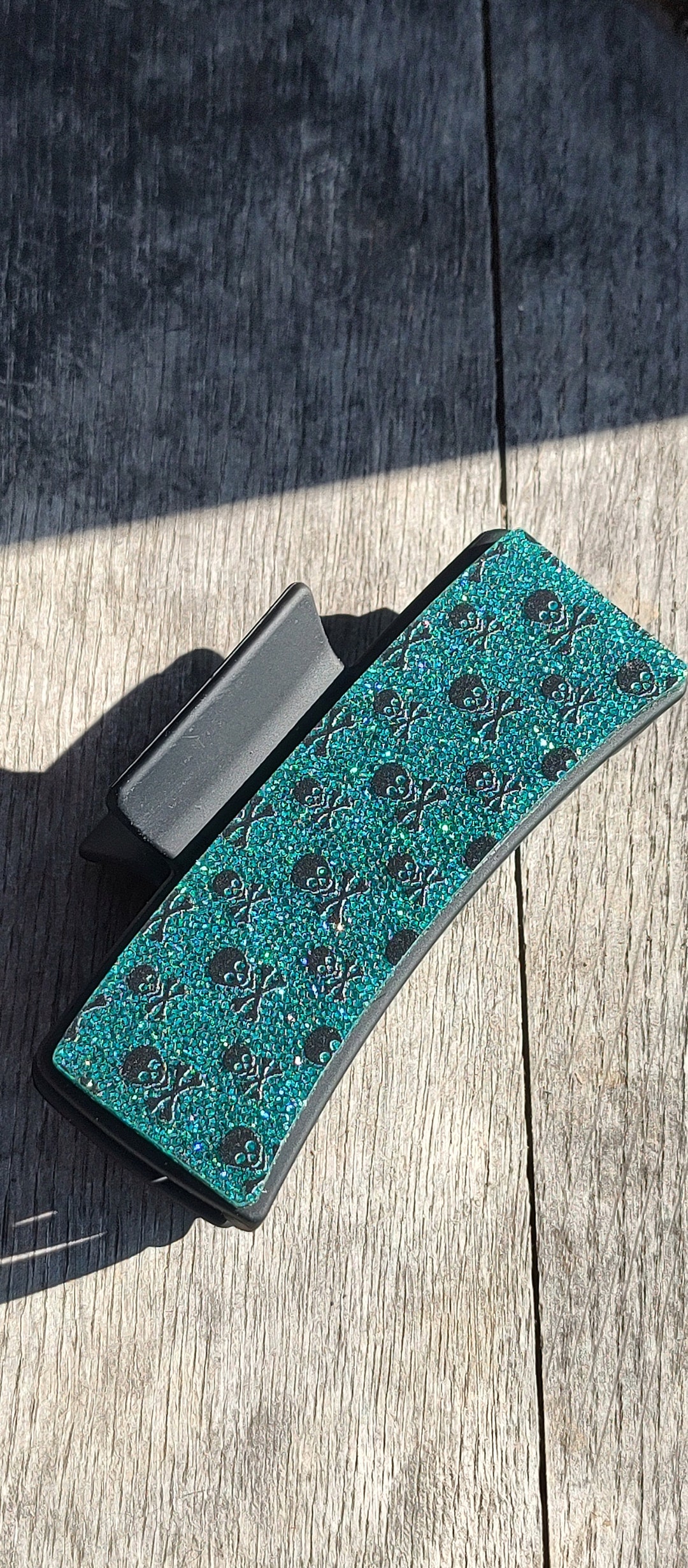 Edgy Skull and Crossbones Fishnet Hair Claw Clip - Etsy